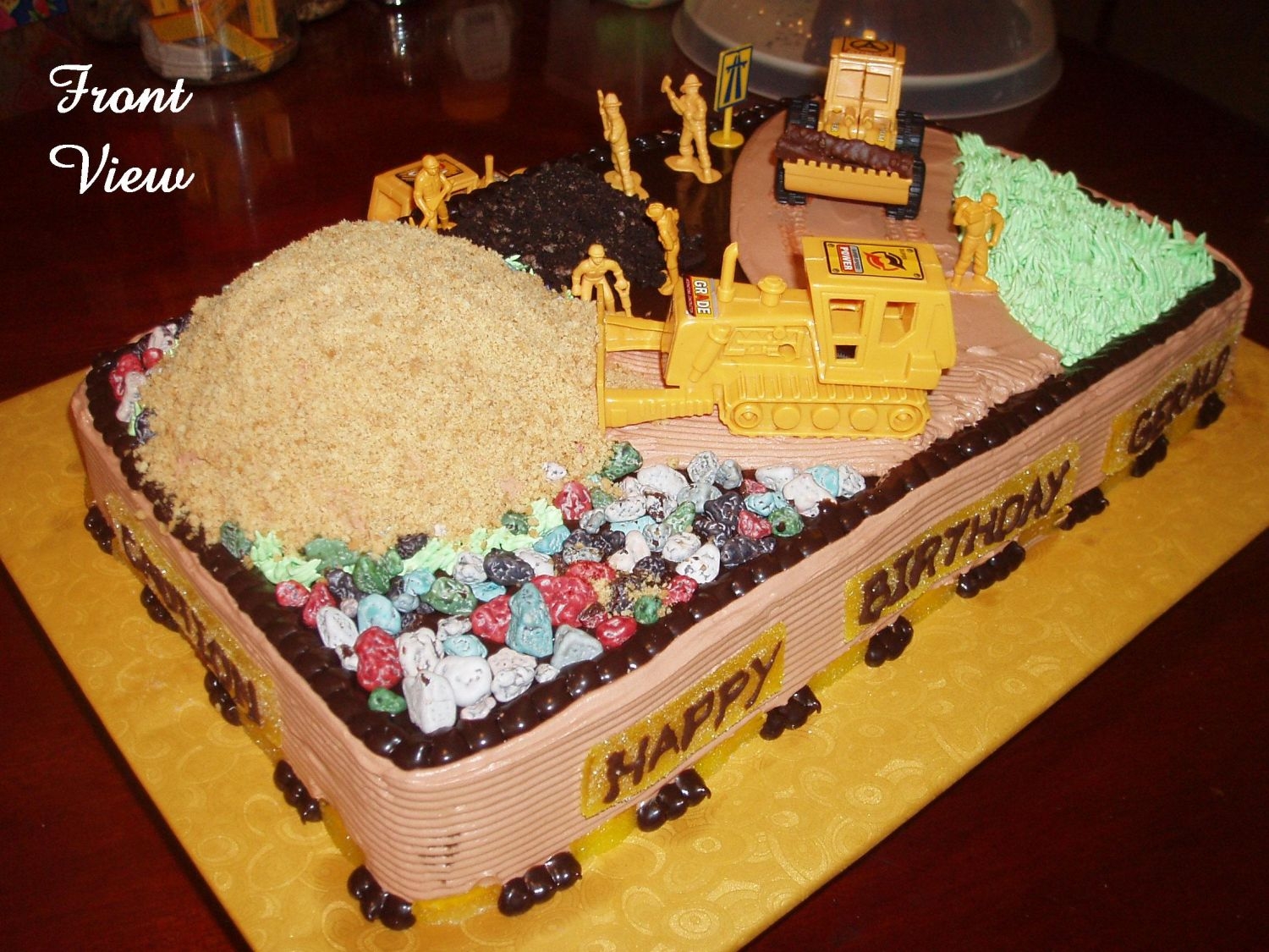 Construction Site Cake - CakeCentral.com