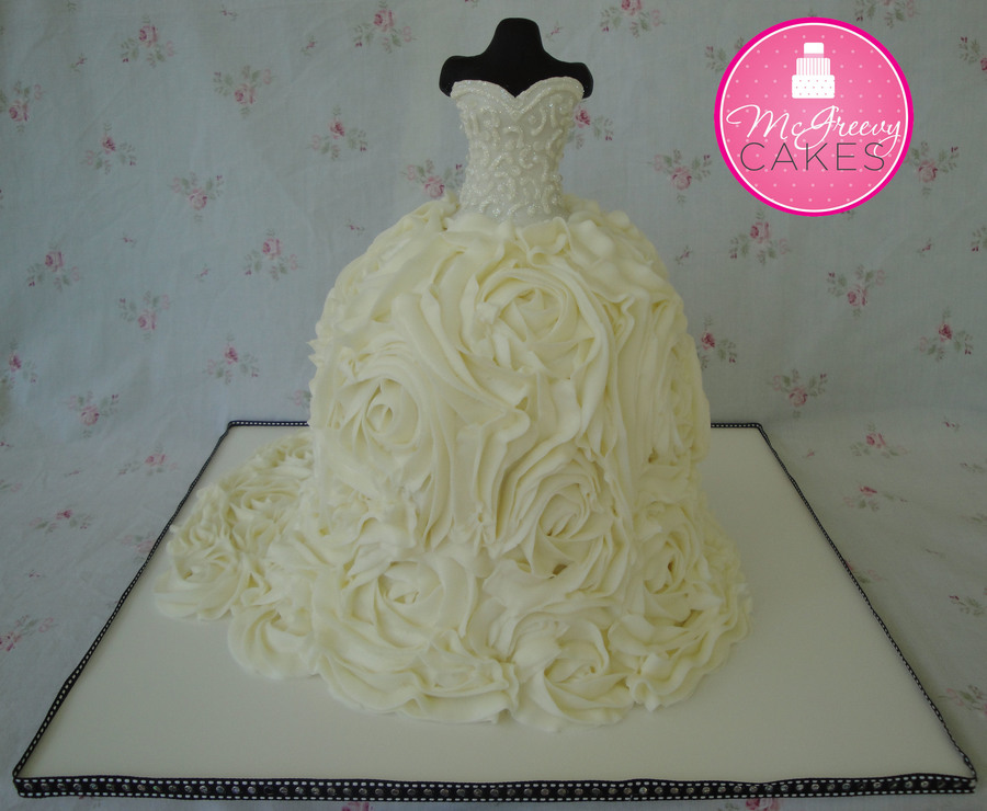 Bridal Gown - CakeCentral.com