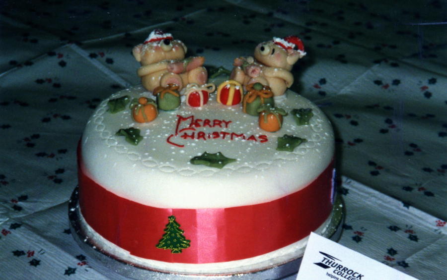 Little Bear Christmas Cake - CakeCentral.com