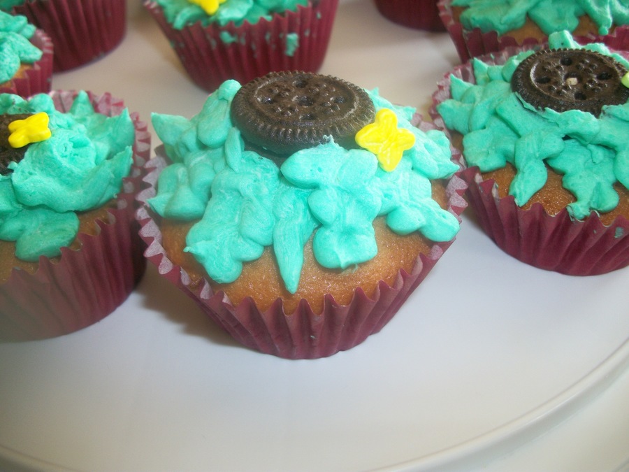 Turquoise Spring - CakeCentral.com