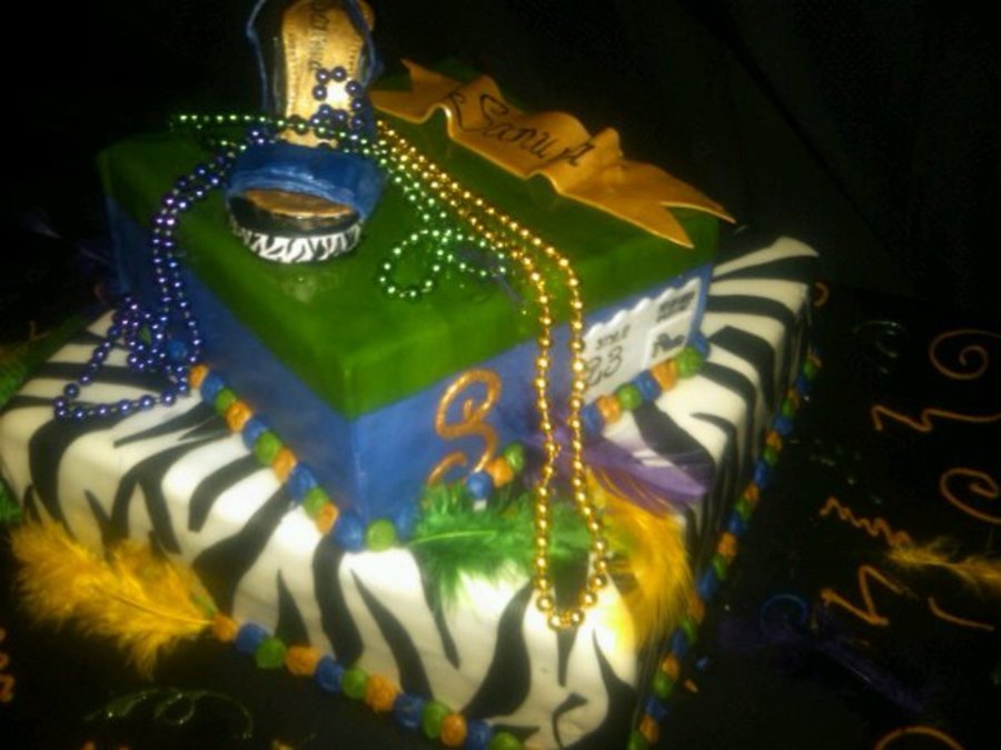 Mardi Gras Diva - CakeCentral.com