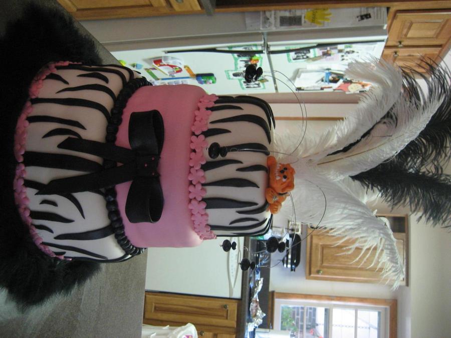 Graduation High School - CakeCentral.com