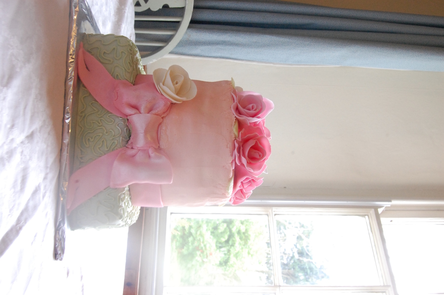 Shabby Chic Cake - CakeCentral.com