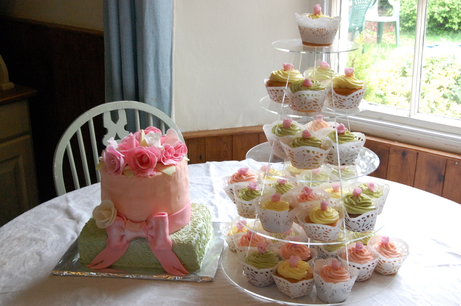 Shabby Chic Cake - CakeCentral.com