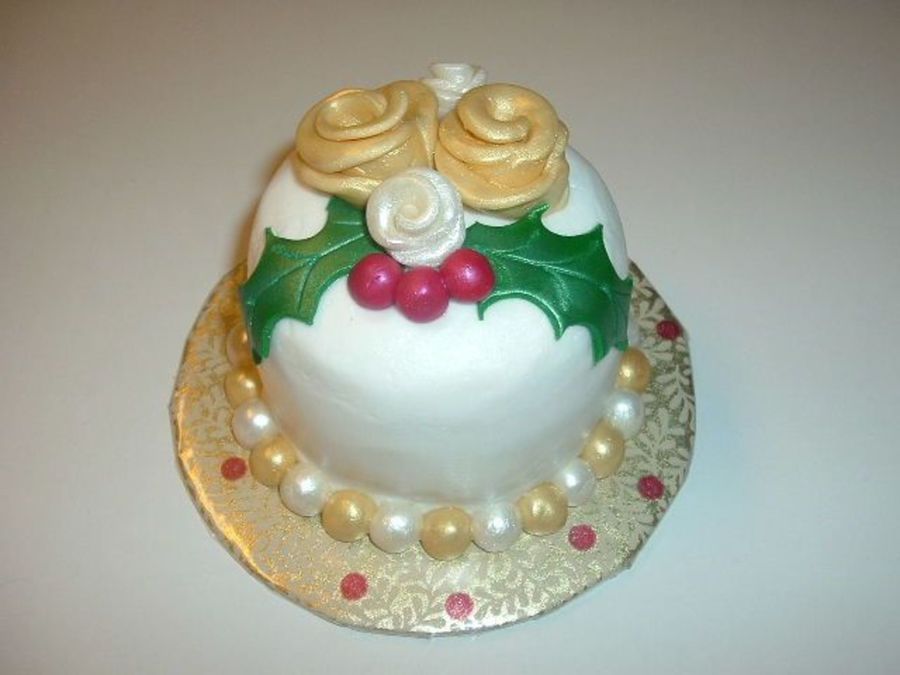 Mini Christmas Cake - CakeCentral.com