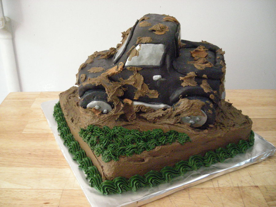 Truck Mudding Cake - CakeCentral.com