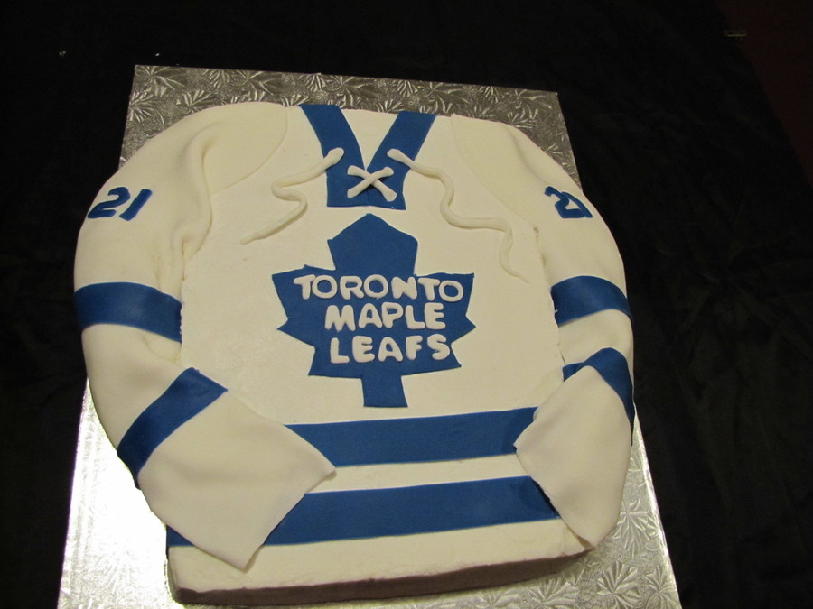 Toronto Maple Leaf Jersey - CakeCentral.com