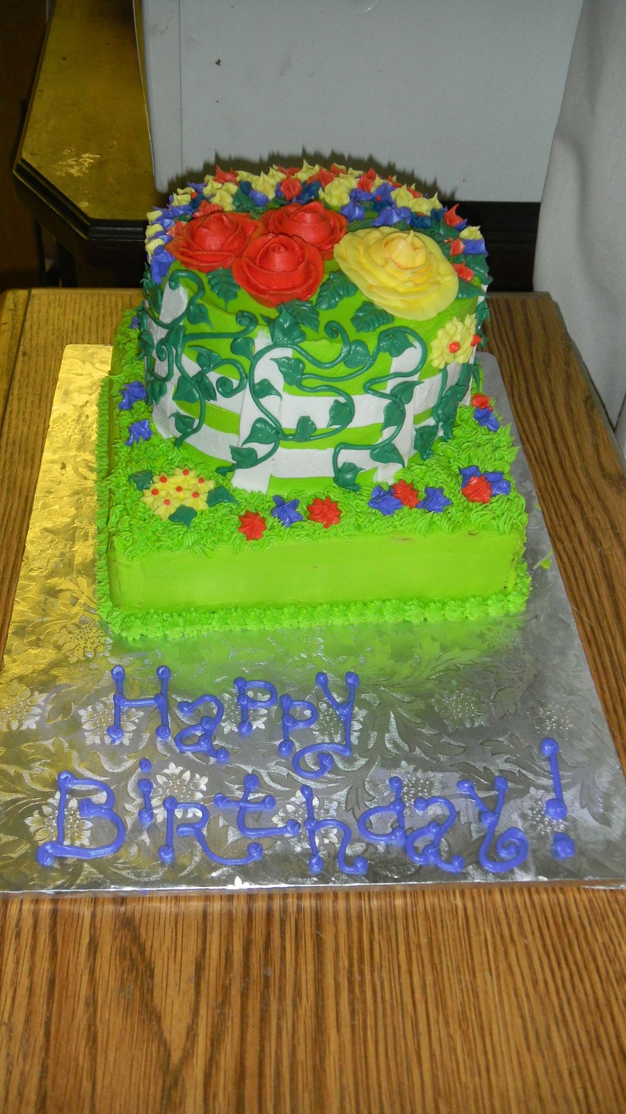 Garden Cake - CakeCentral.com