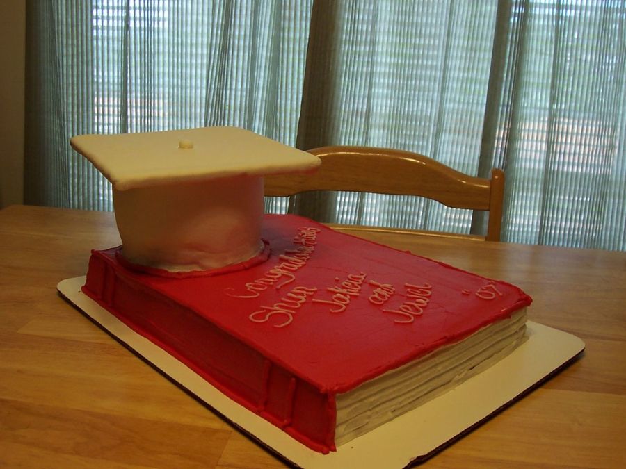 Cap And Book - CakeCentral.com