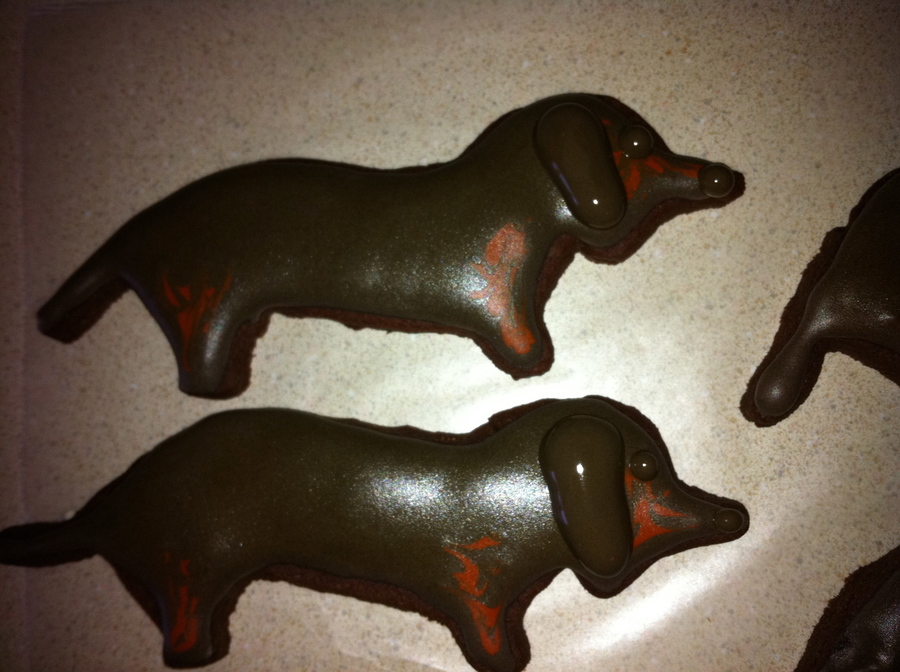 Dachshund Cookies - CakeCentral.com