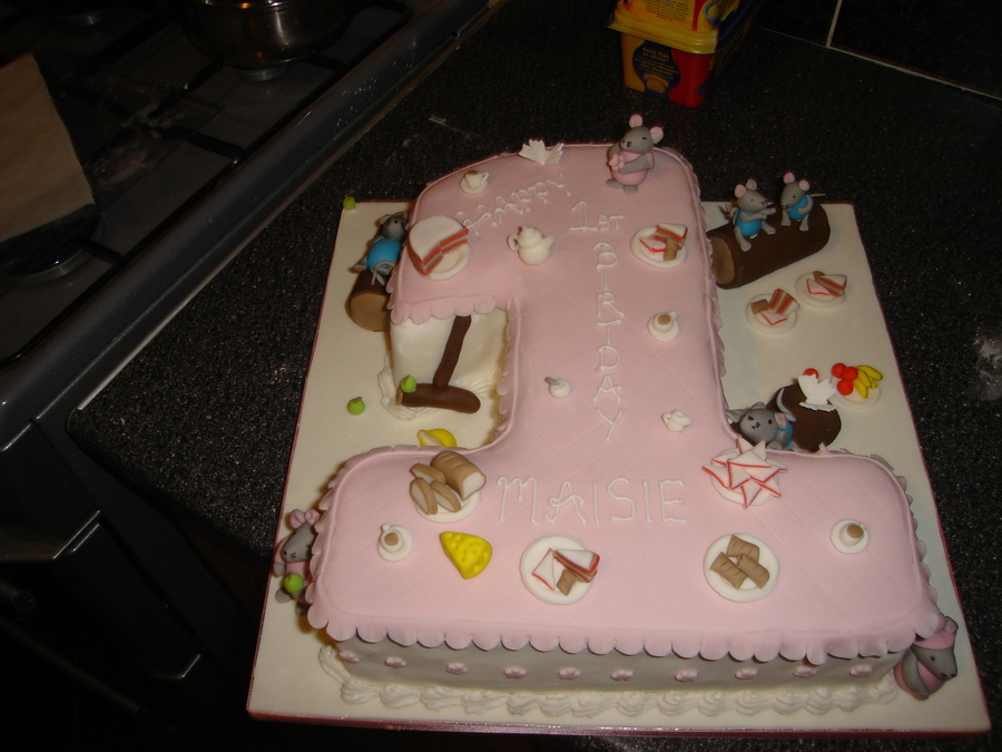 Mice Tea Party - CakeCentral.com