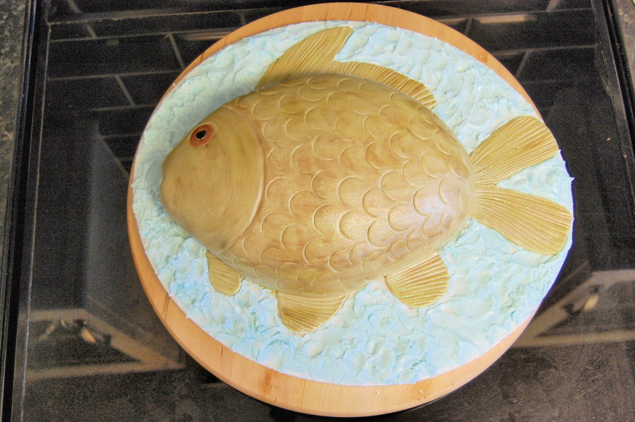 Fish Cake - CakeCentral.com