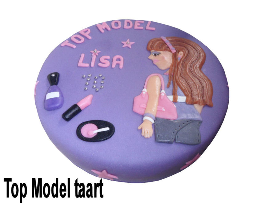 Topmodel Fashion For Girls - CakeCentral.com
