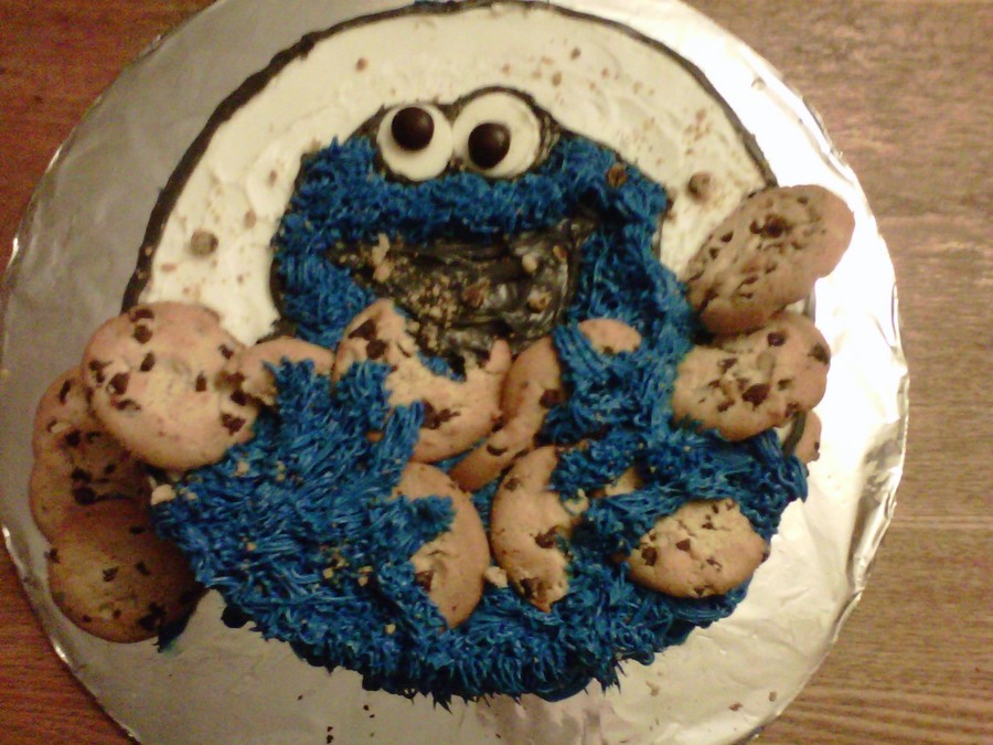 Cookie Monster Cake - CakeCentral.com