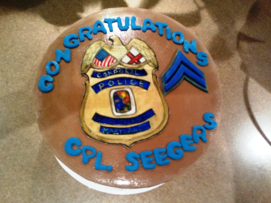 Police Badge Cake - CakeCentral.com