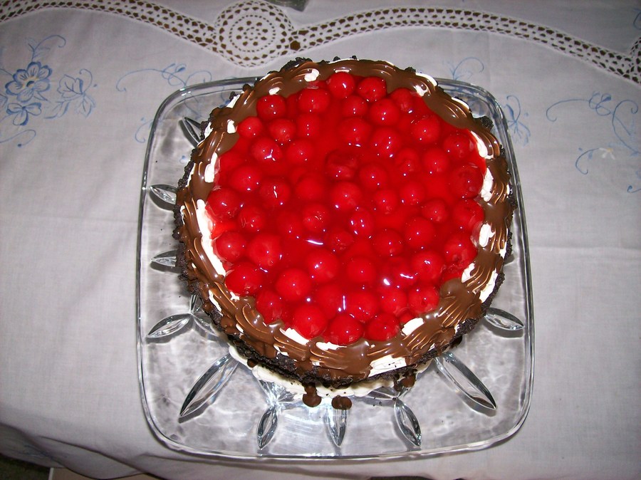 Black Forrest Cake - CakeCentral.com