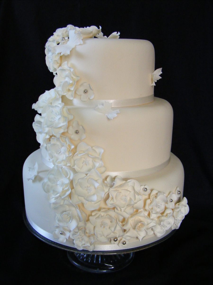 Vintage Flower Wedding Cake - CakeCentral.com