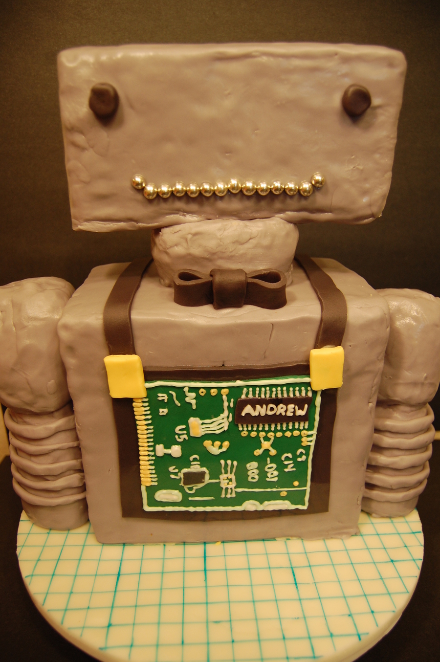 Robot Grooms Cake - CakeCentral.com