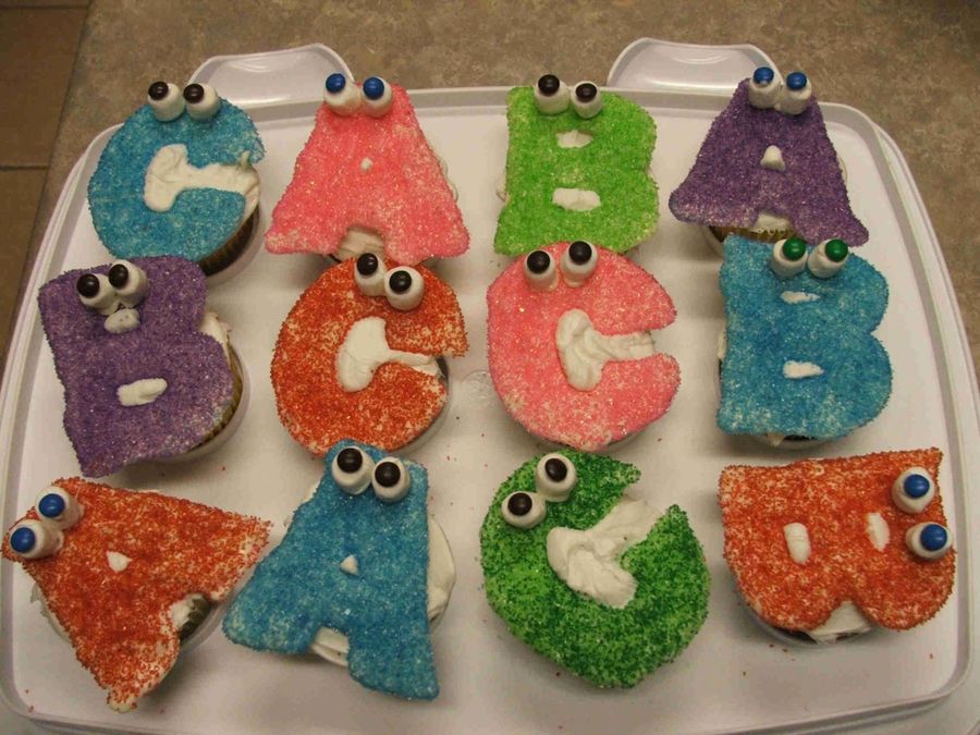 Alphabet Cupcakes - CakeCentral.com