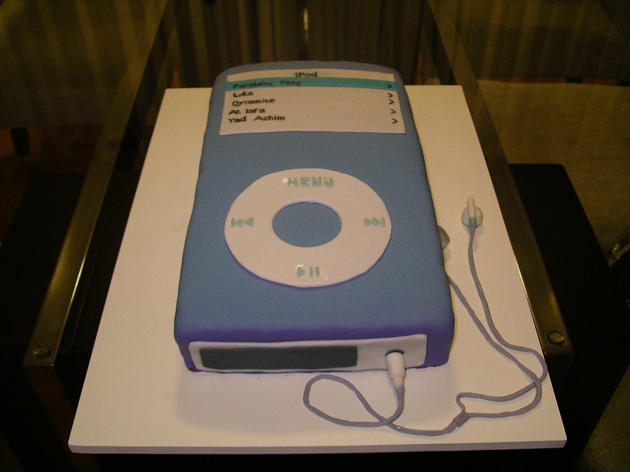 Ipod Birthday Cake - CakeCentral.com