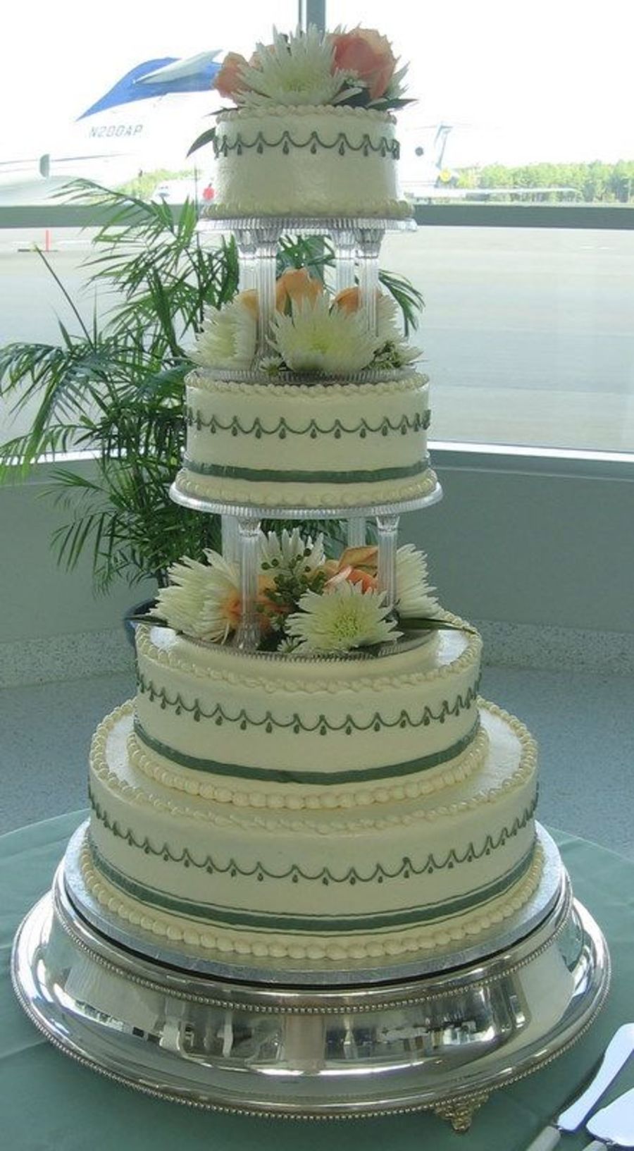 Bethany & Kevin's Cake - CakeCentral.com