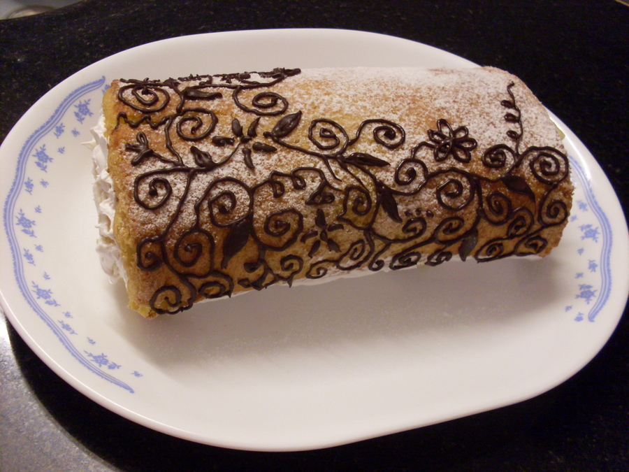 Swiss Scroll Roll!! :) - CakeCentral.com