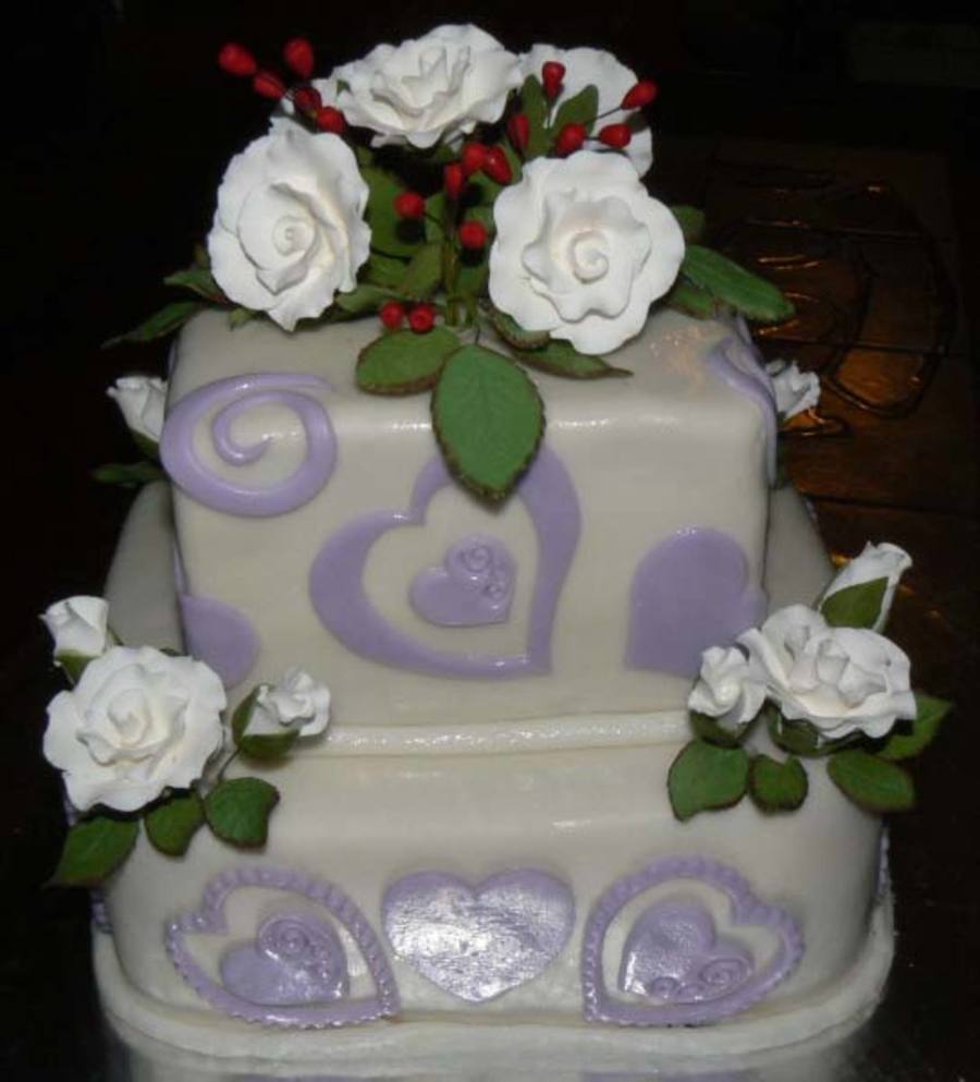 Hilda's Birthday Cake - CakeCentral.com