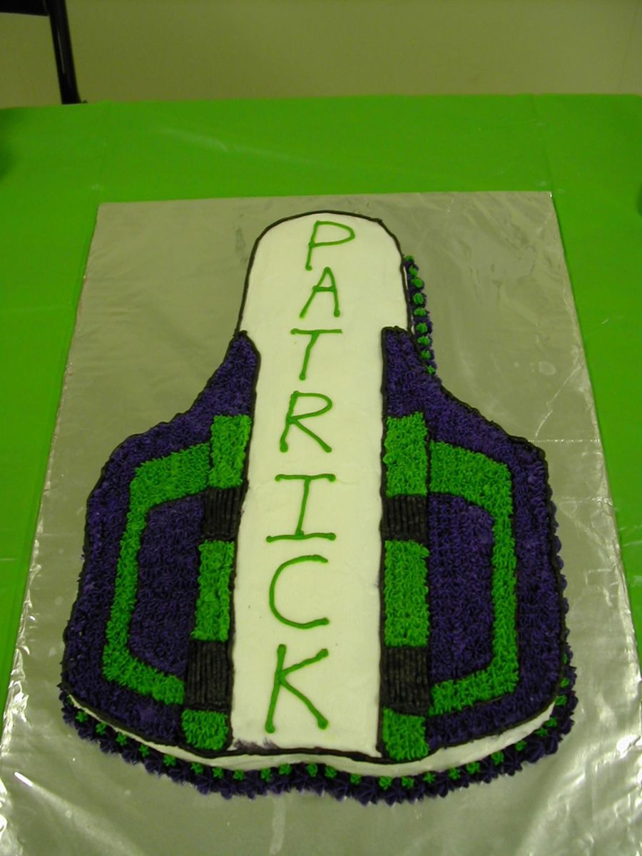 Buzz Lightyear's Spaceship - CakeCentral.com