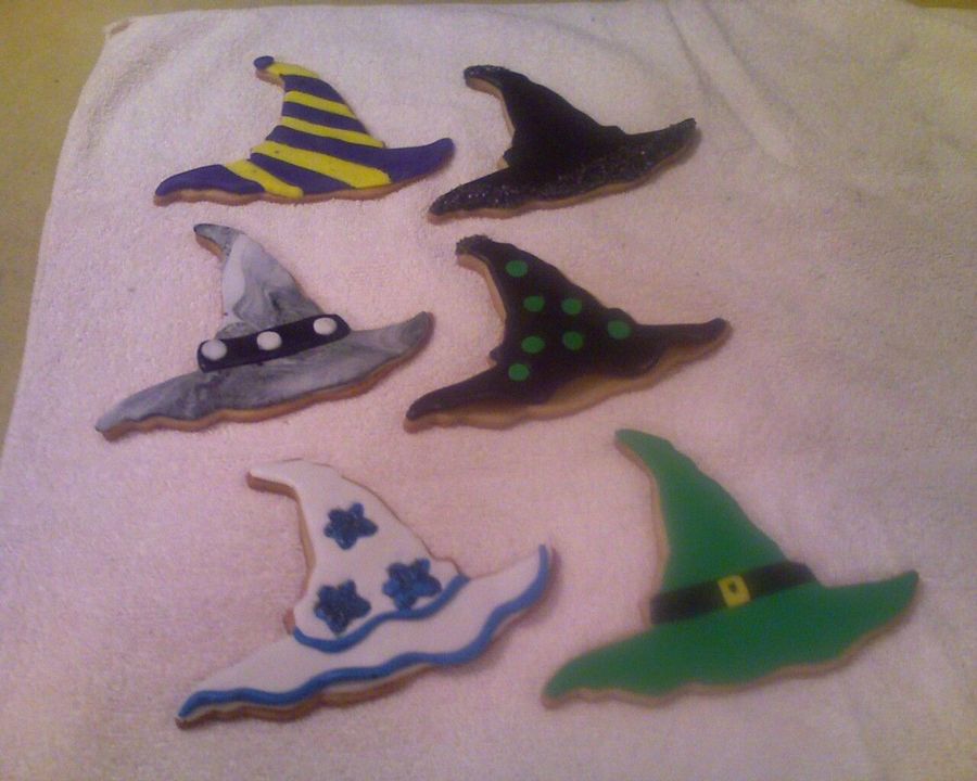 Witches Hat - CakeCentral.com