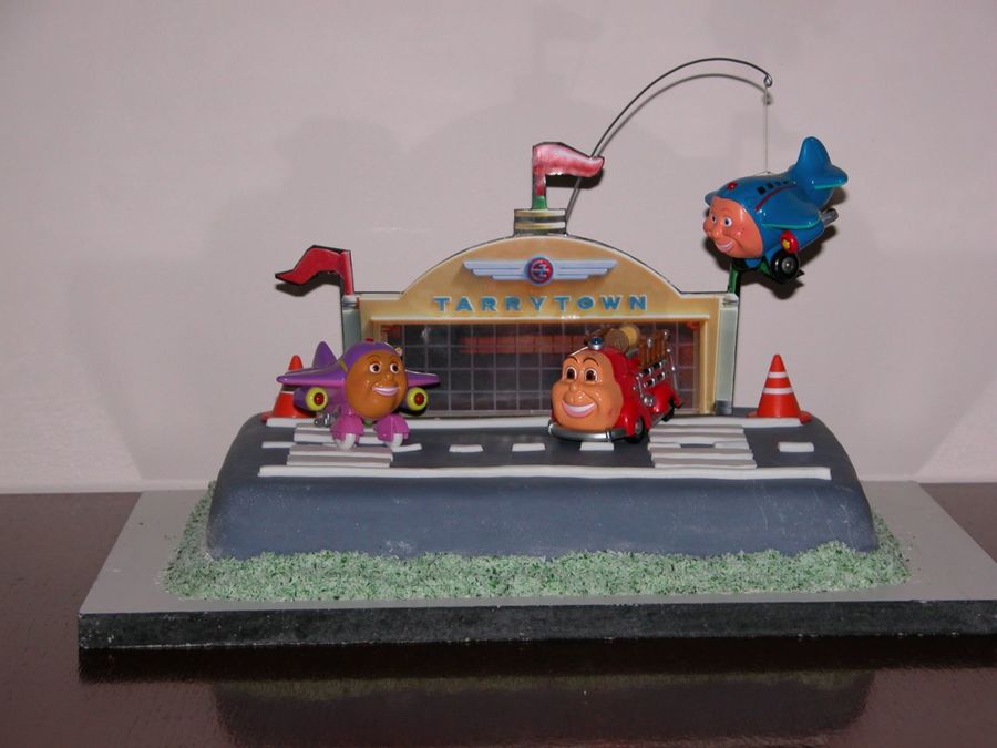 Jay Jay The Jet Plane Cake - CakeCentral.com