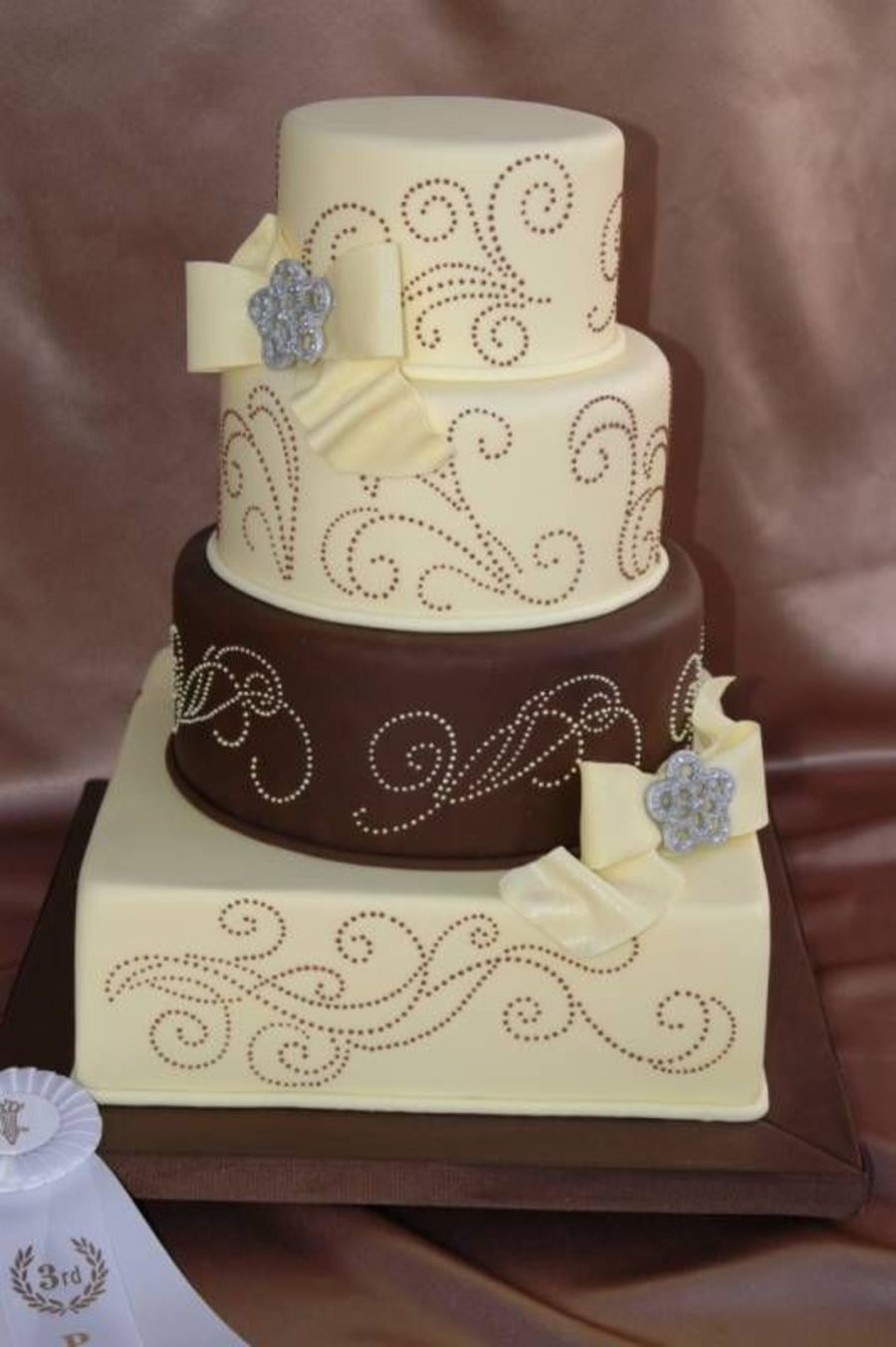 Elegant Wedding Scrolls - CakeCentral.com