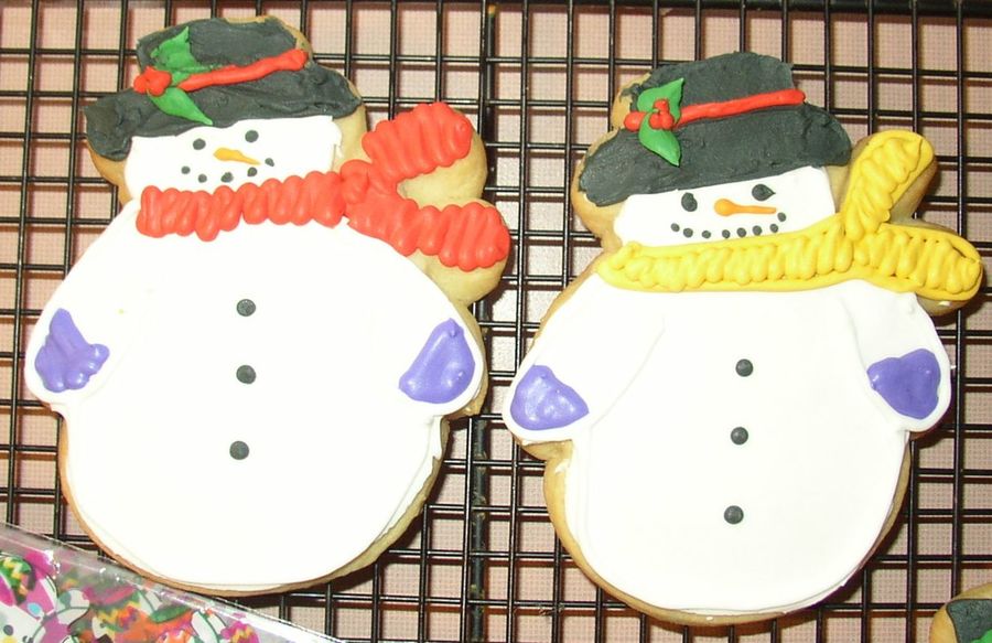 Snowmen Cookies - CakeCentral.com