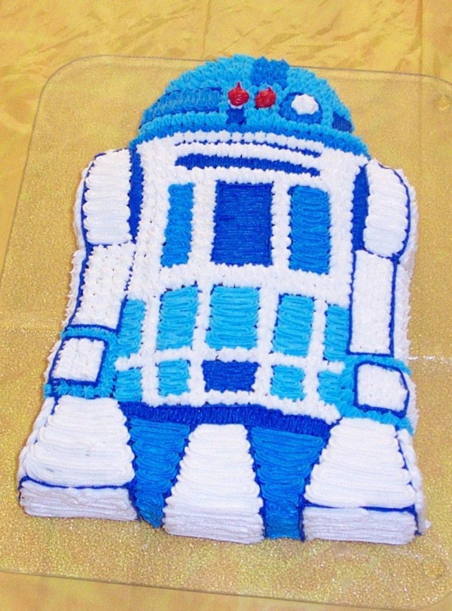 R2 D2 - Star Wars - CakeCentral.com