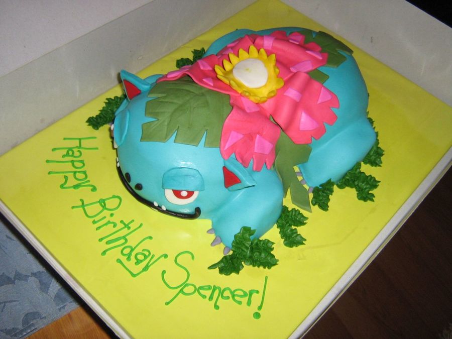 Venusaur Cake - CakeCentral.com