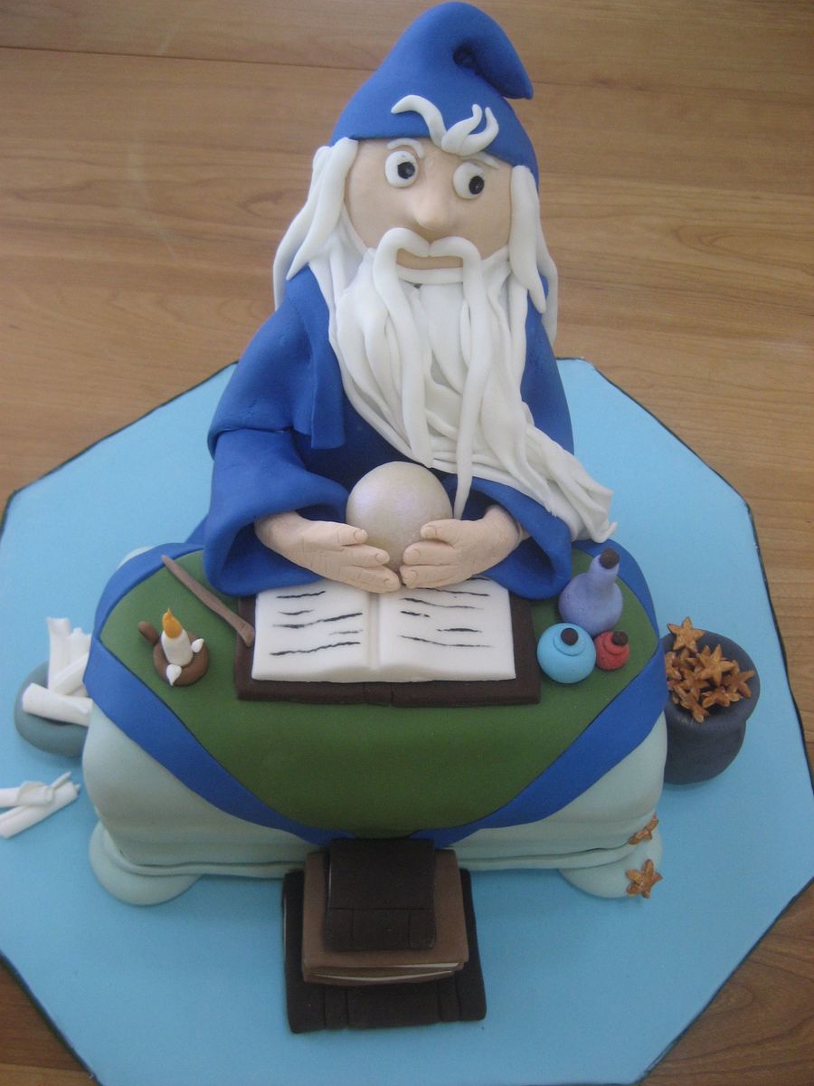 Wizard - CakeCentral.com
