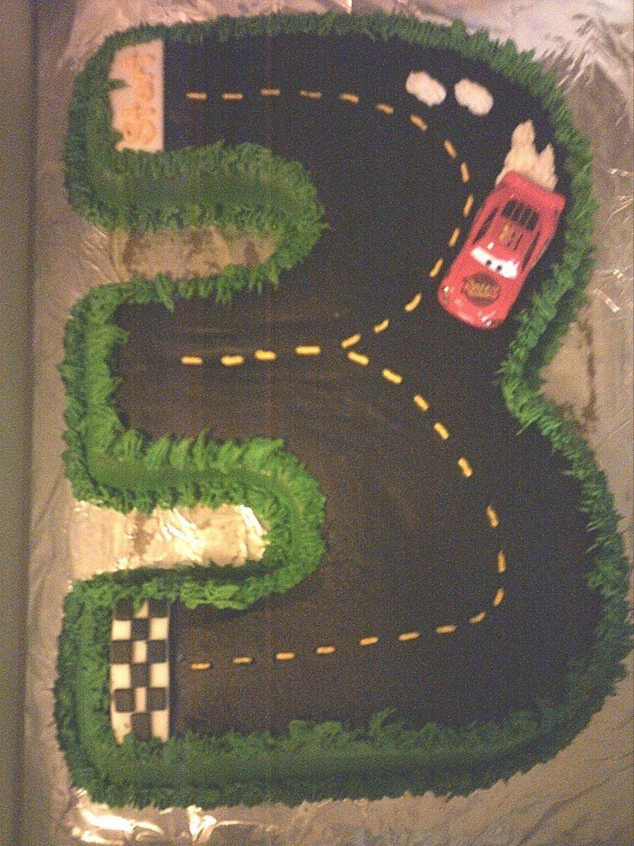 Cars Race Track Cake - CakeCentral.com