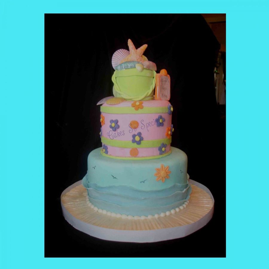 Sea Shells And Waves - CakeCentral.com