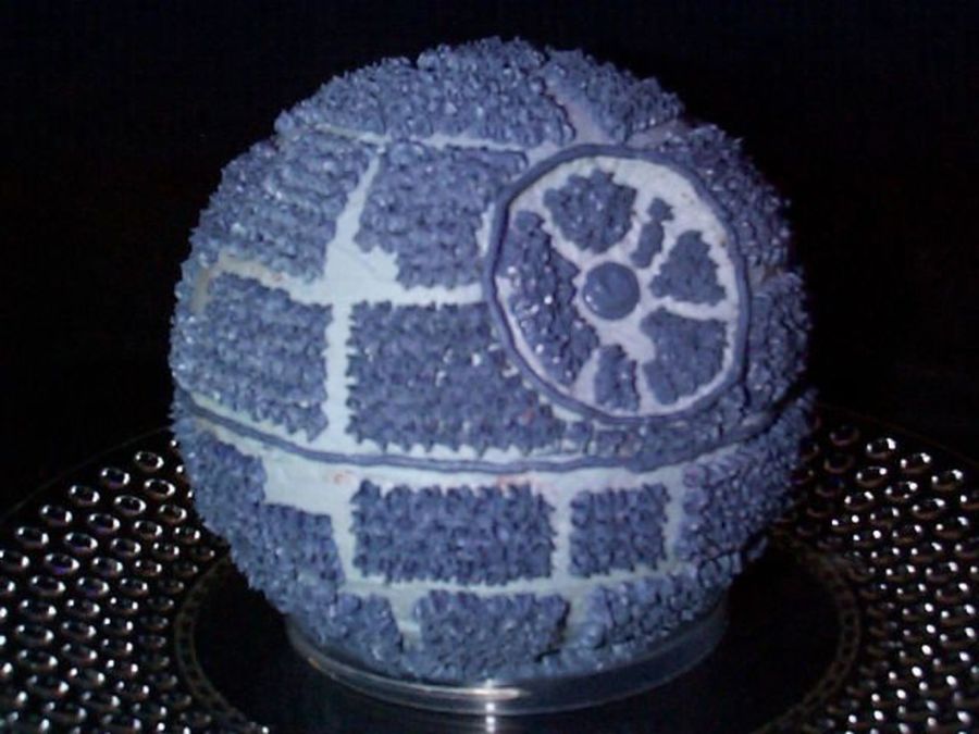 Death Star Cake - CakeCentral.com