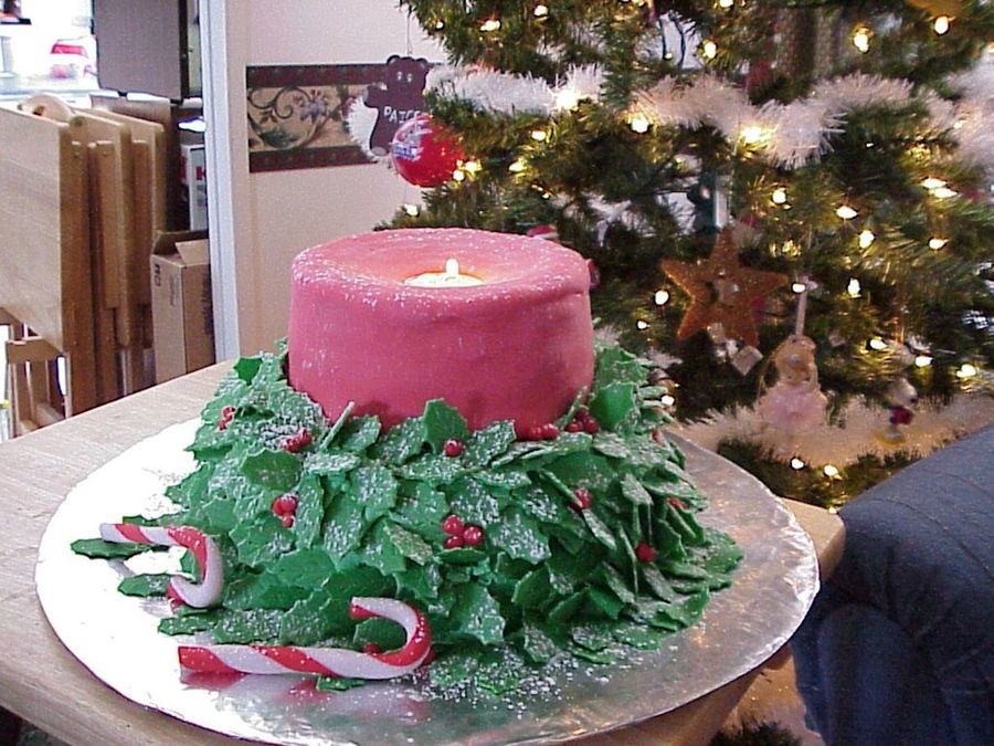 Christmas Candle Cake - CakeCentral.com