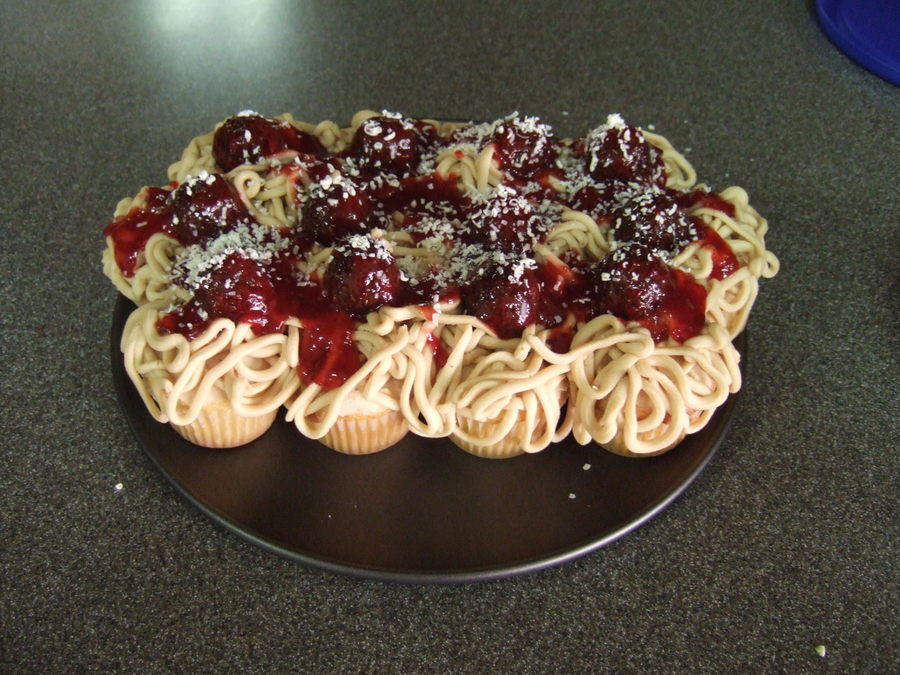 Spaghetti And Meatballs Cupcakes - CakeCentral.com