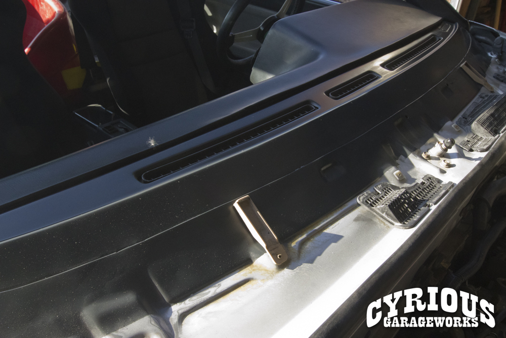 AE86 Windshield Frame Restoration - Cyrious Garageworks