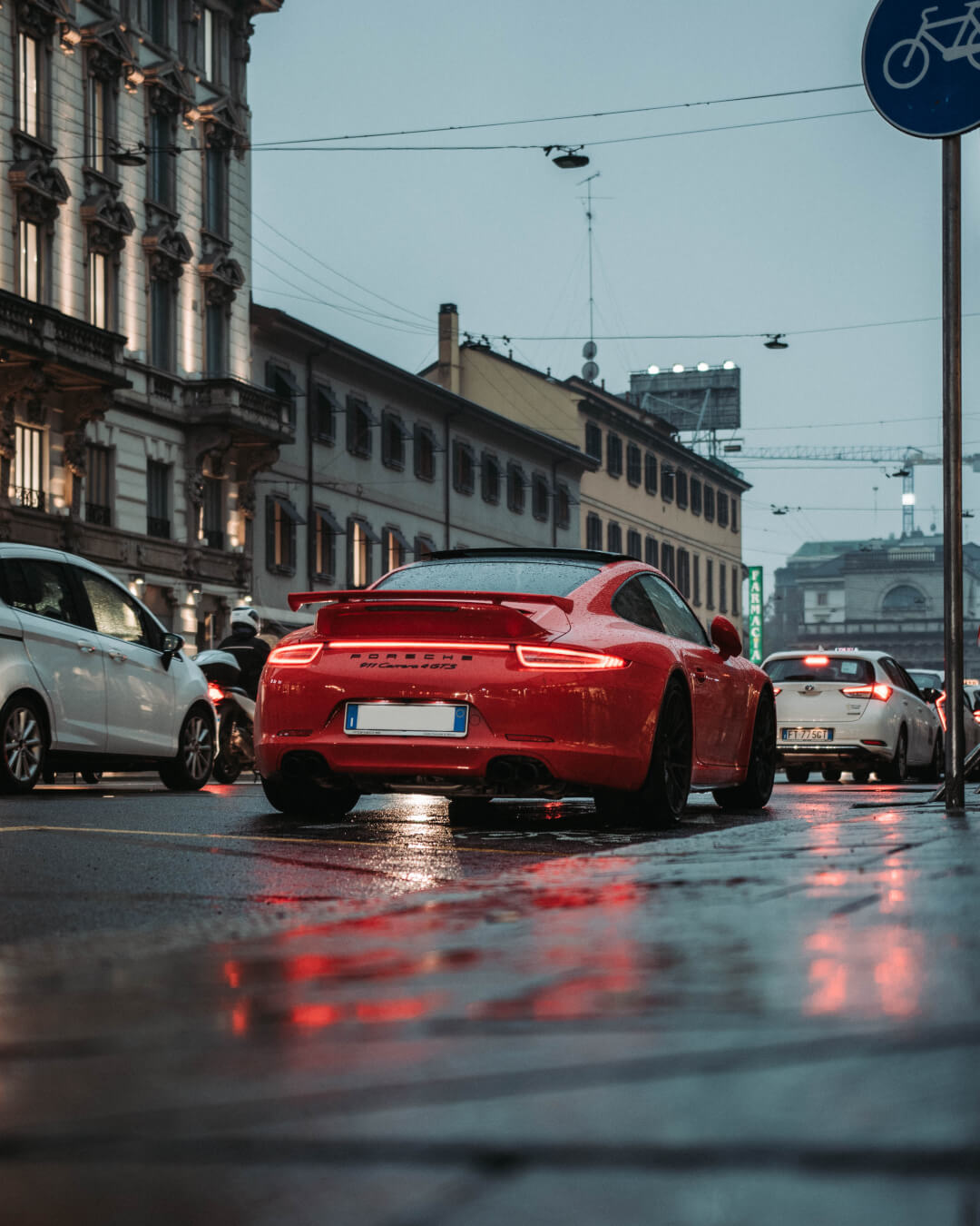 Emanuele Davi – Sports & Cars Photographer