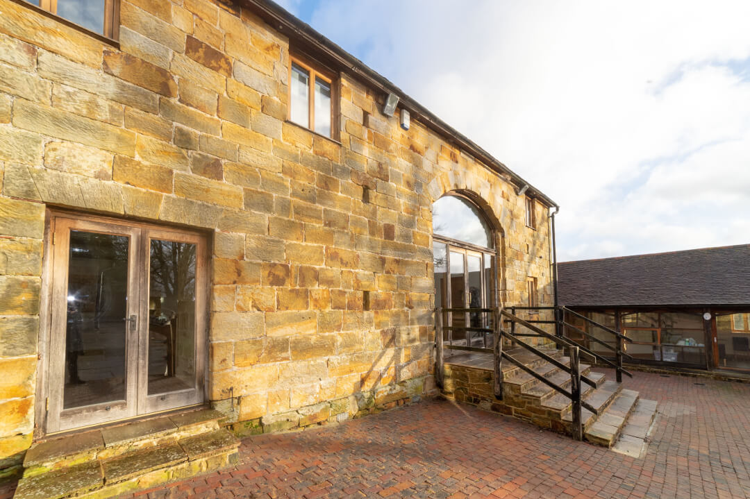 Lizzi Mills – People & Lifestyle Photographer