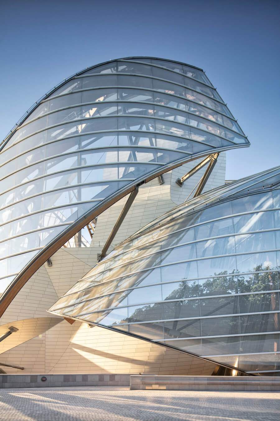 Faruk Pinjo – Sports & Cars Photographer