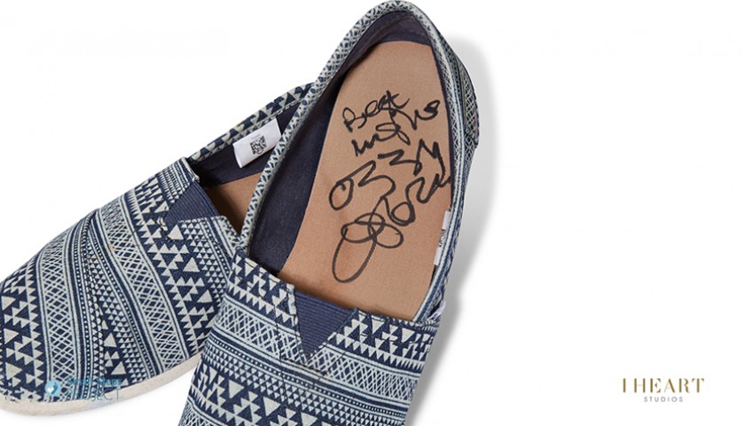 Ozzy Osbourne Signed Shoes - CharityStars