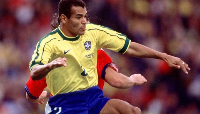 Cafu's Brazil Signed Shirt - CharityStars