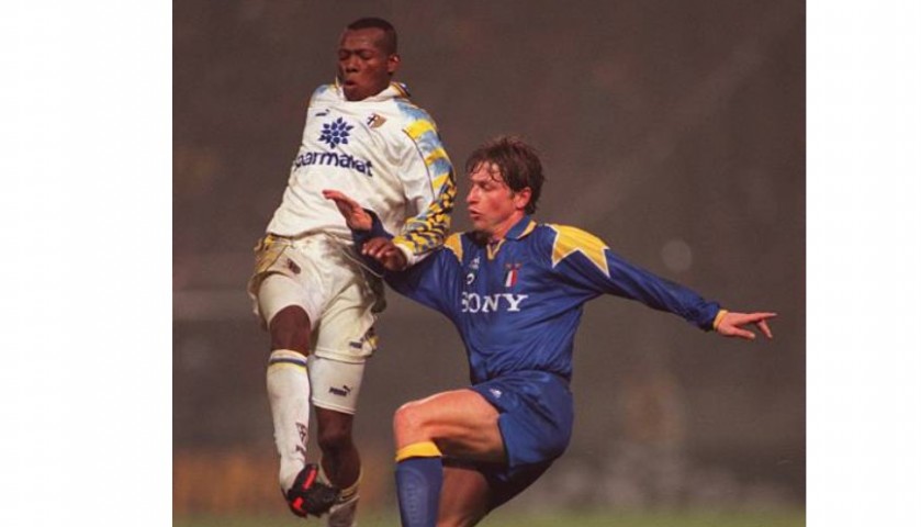Maglia ufficiale Asprilla Parma, 1995/96 - CharityStars