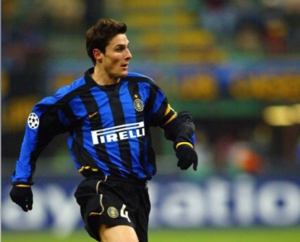 Zanetti Official Inter Signed Shirt, 2002/03 - CharityStars