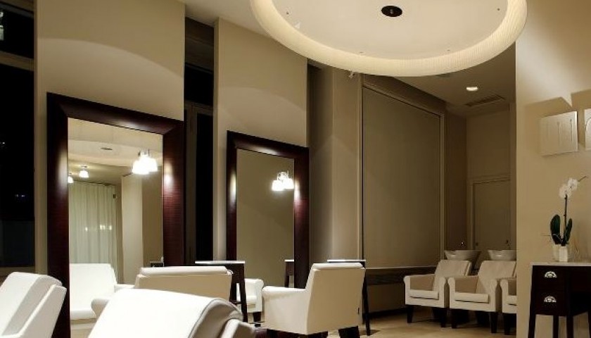 Trattamento Beautick capelli e make-up - CharityStars