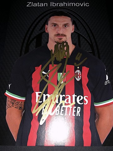 Zlatan Ibrahimovic Signed Postcard - CharityStars